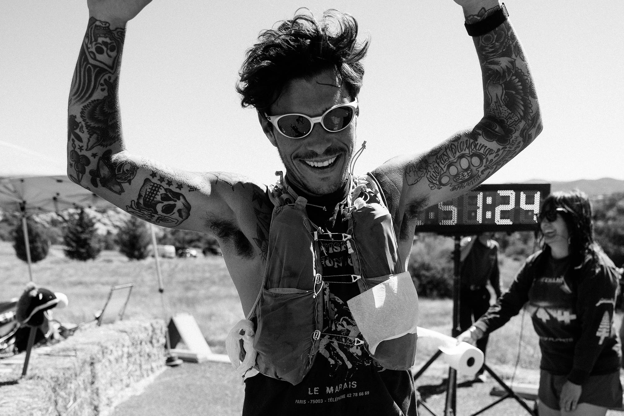 Max Jolliffe – SATISFY